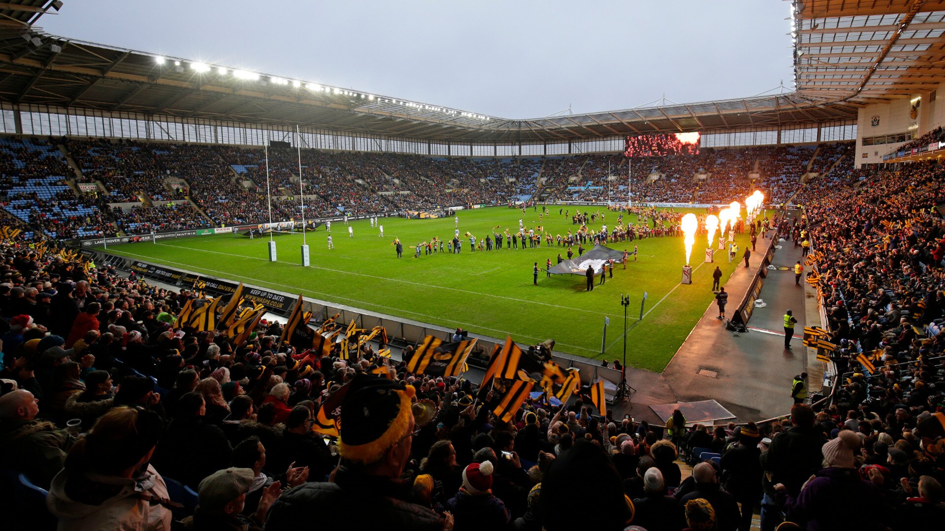 Giant Wasps' crowd smashes club attendance record and gate receipt record