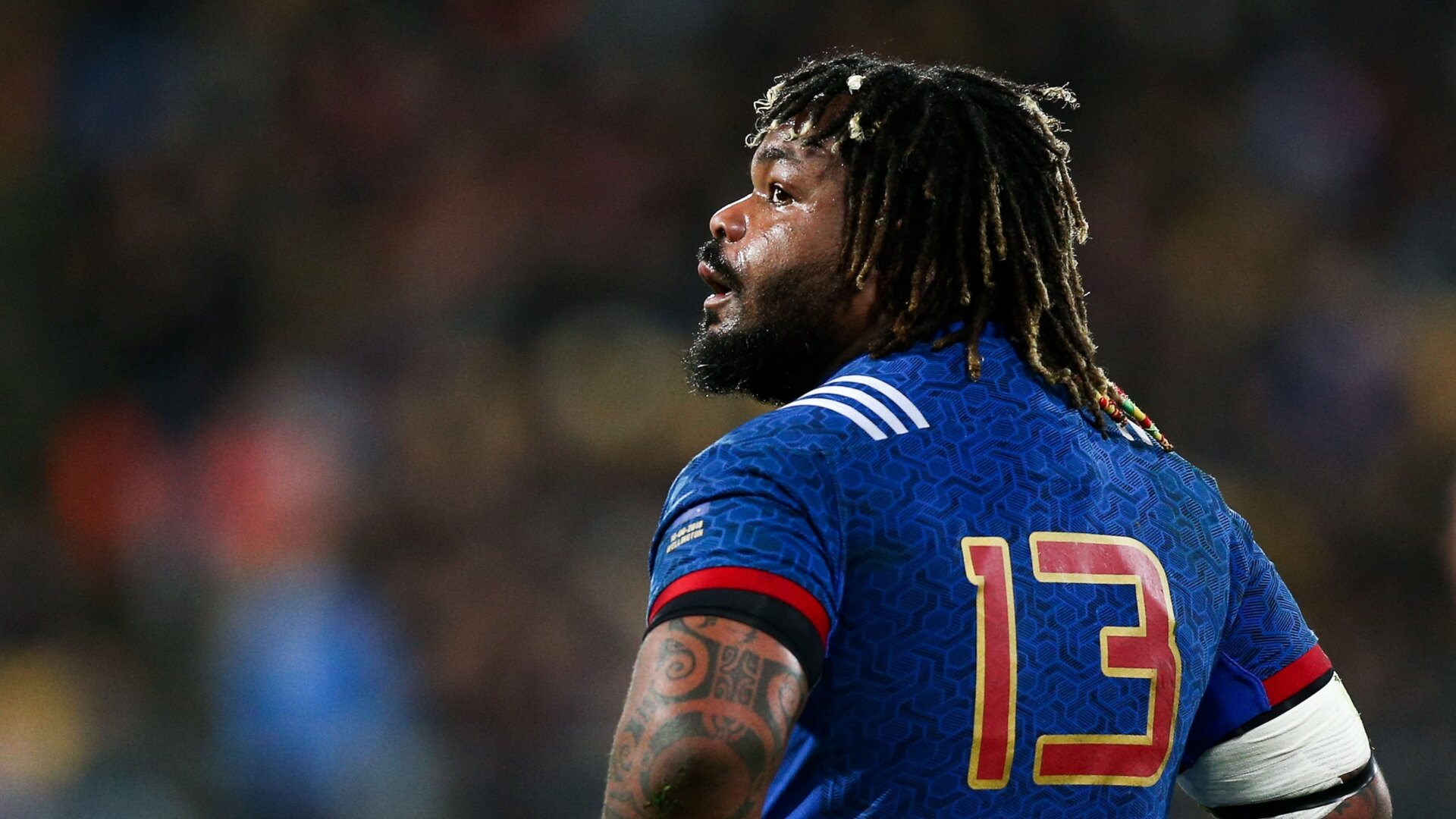Bastareaud will be changing position at new club Lyon