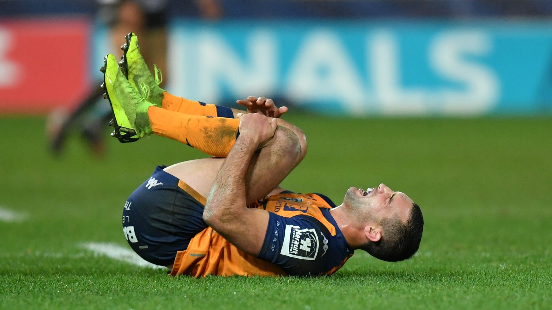 Nathan Hines' radical idea to lighten the load on his Top 14 players