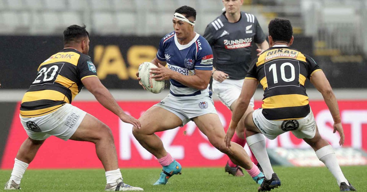 Stephen Perofeta impresses at No 10 as Roger Tuivasa-Sheck shifts roles