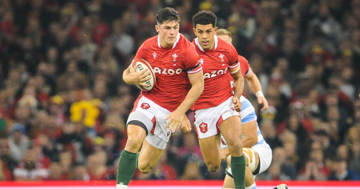 Welsh winger 'full of beans and bouncing around' ahead of return