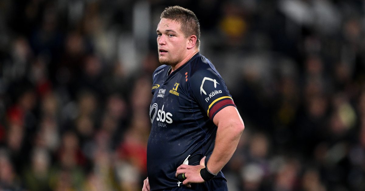 Highlanders continue re-signing spree with All Black Ethan de Groot