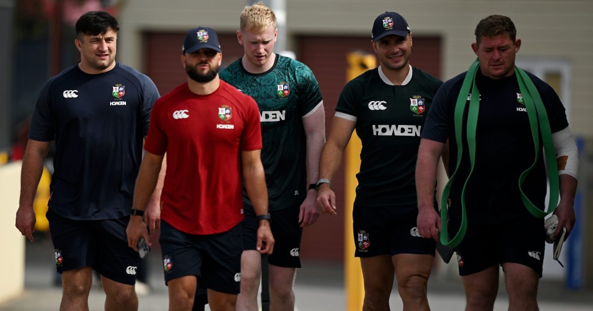 Family naturism gallery reached at her incall and was met