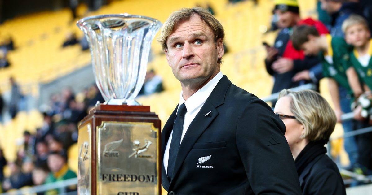 ‘Watch out the Springboks’: Sir John Kirwan reacts to Robertson’s exit