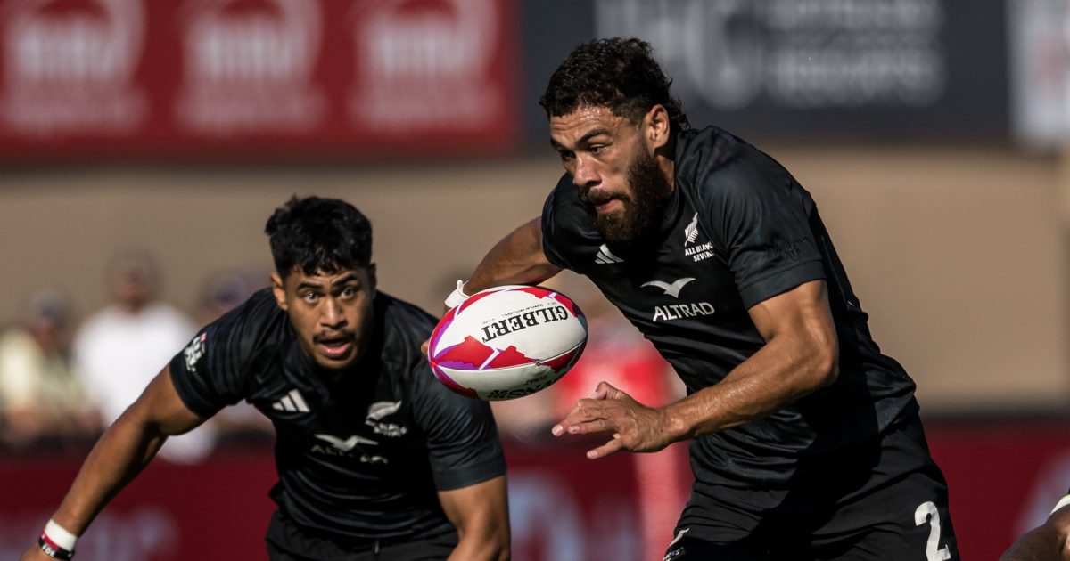 New Zealand 7s beat Australia in tense final to complete Dubai SVNS double