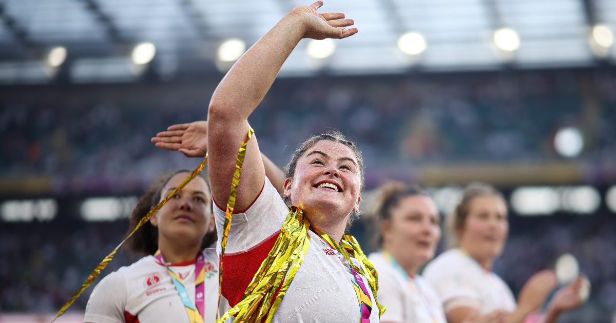Muir to hit Red Roses milestone as five alterations made to starting side