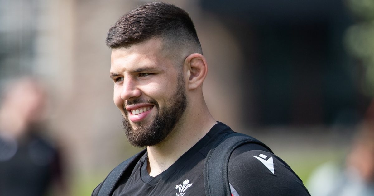 Wales add Rhys Davies to Six Nations squad