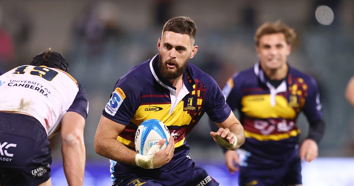 Former Aussie Rules player Max Hicks signs for Newcastle Red Bulls