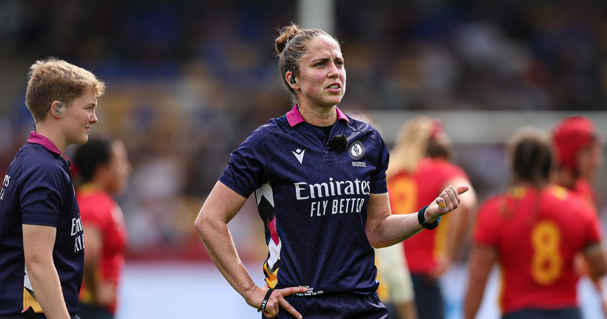 Première arbitre professionnelle au monde, Sara Cox met fin à sa ...