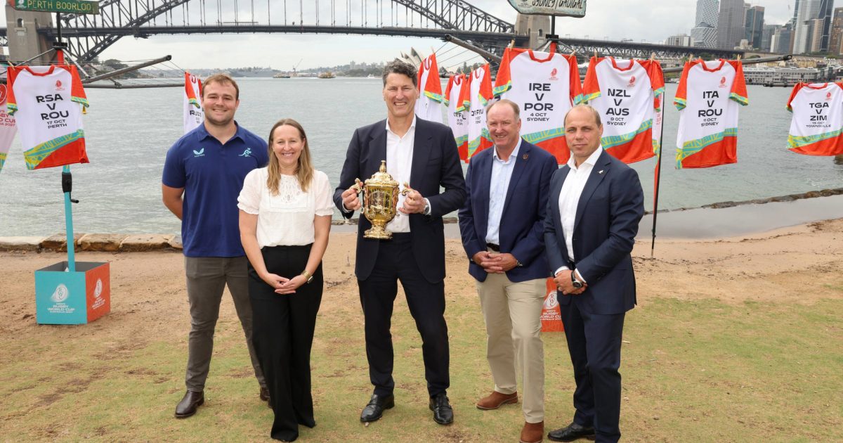World Rugby Chair shares Zimbabwe fans’ story that captures RWC spirit