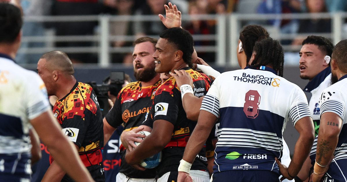 Cortez Ratima wins it for Chiefs in gritty Blues encounter