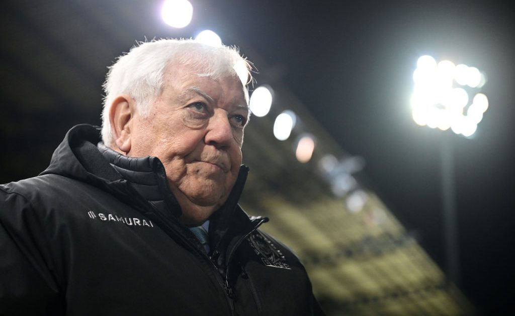 Exeter Chiefs closing in on new investors as Tony Rowe sends email to ...